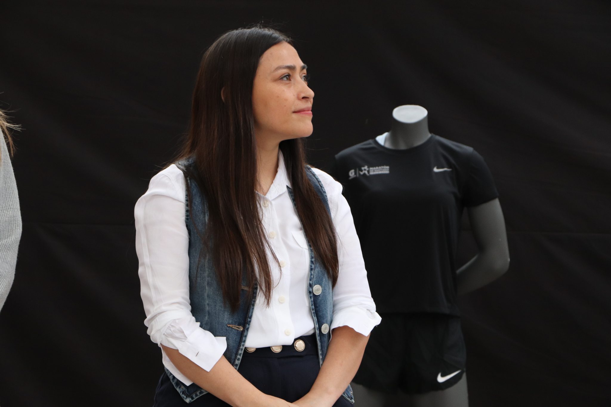 Maratón de Santiago sorprende con dos nuevas camisetas para su edición 2024 - Runchile.cl